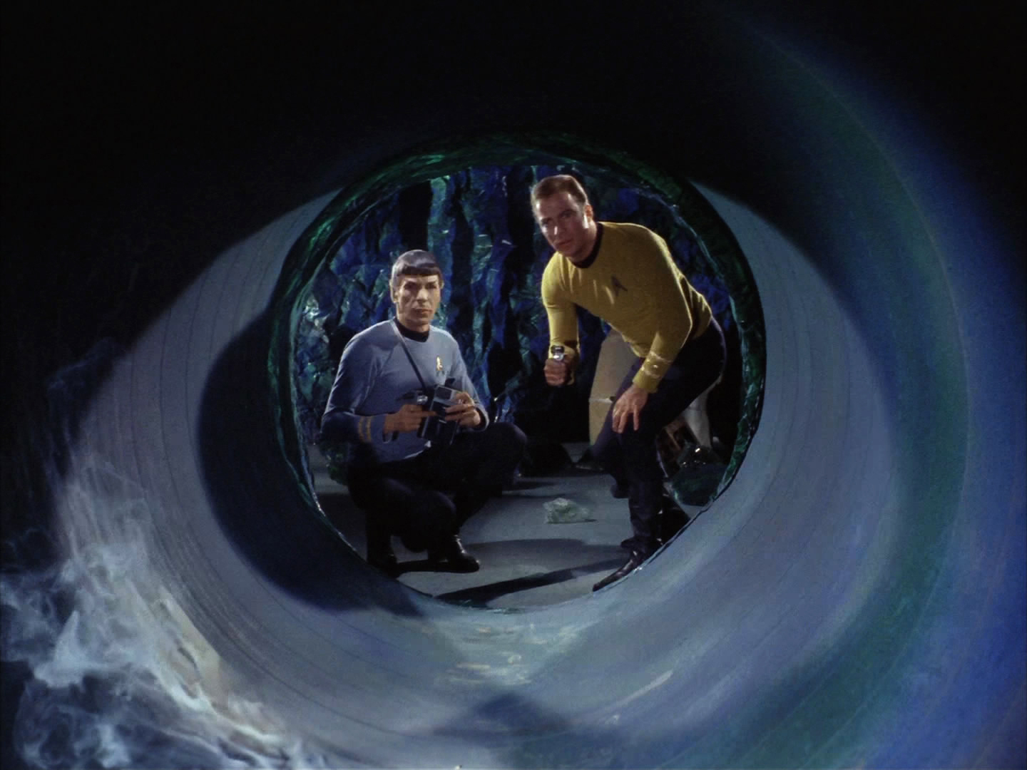 Spock_and_Kirk_inspect_Horta_tunnel | Trek Mate